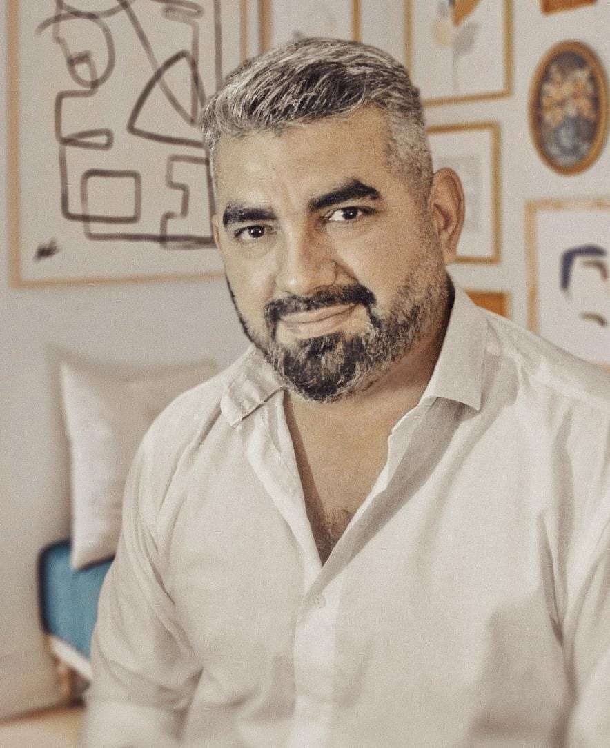 EL RECONOCIDO ARTISTA VISUAL JOSÉ COLLADO PRESENTA «INTELIGENCIA ...